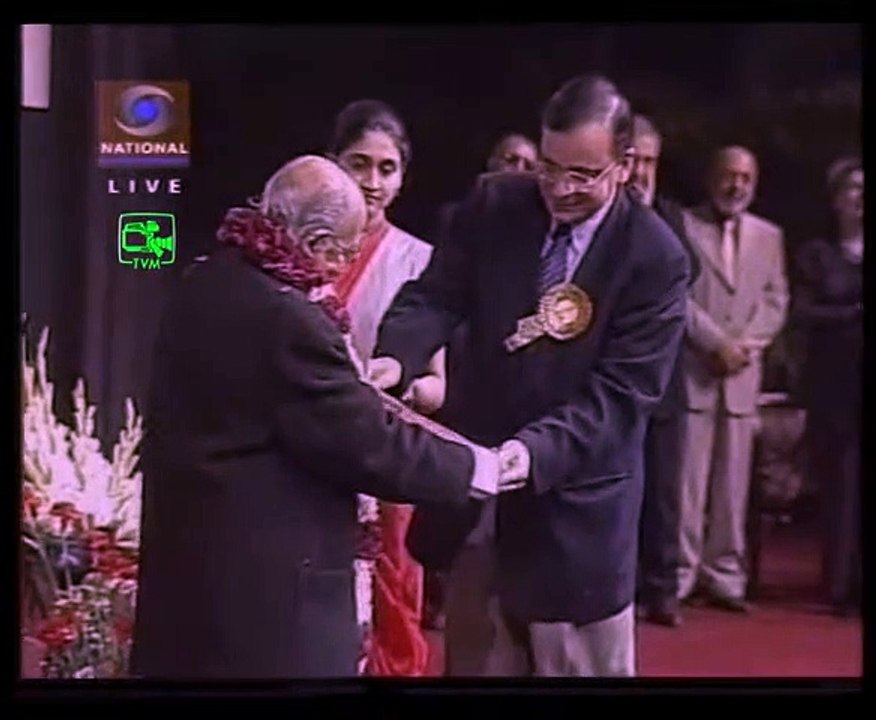 Dr Lester James Peiris life time achivement - video Dailymotion