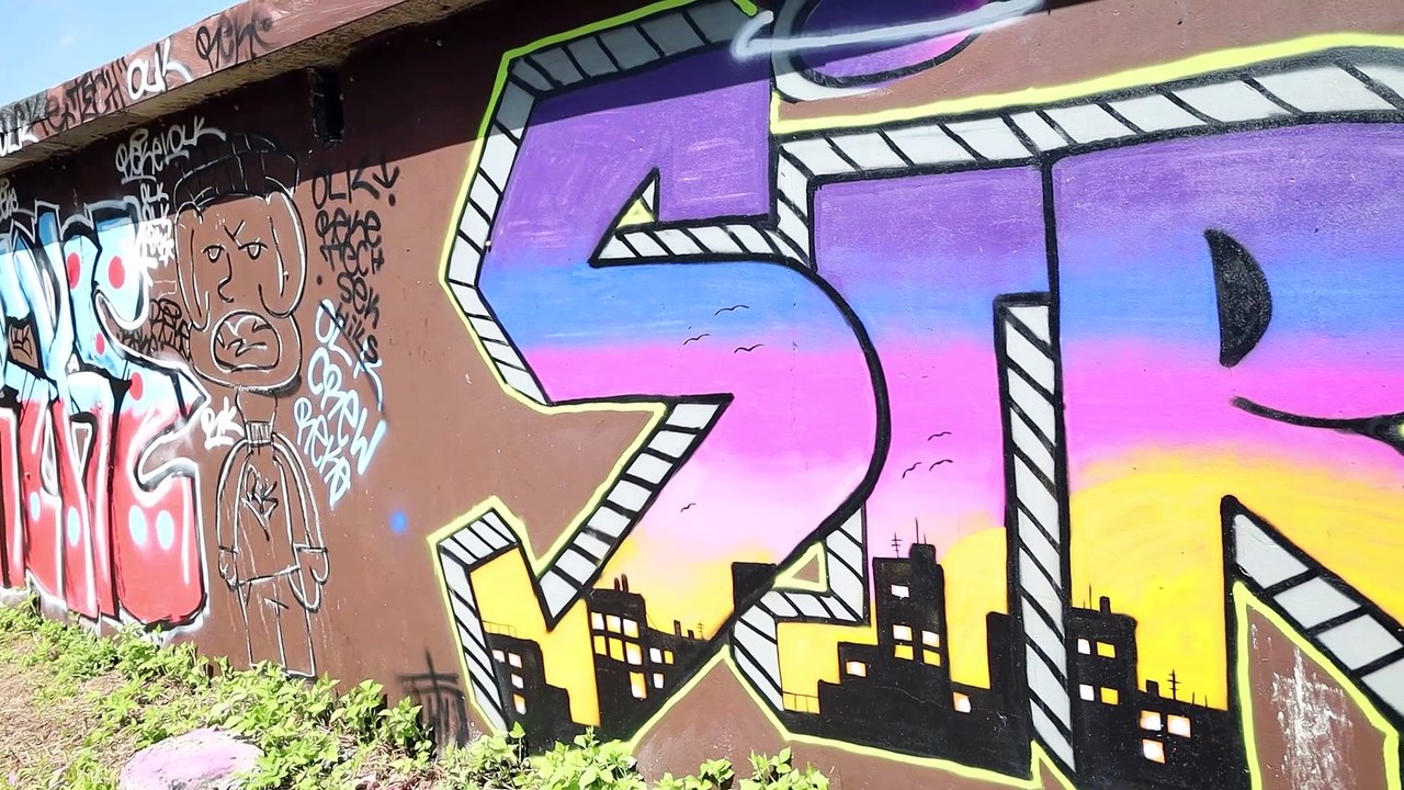 Olkusz - ściana grafitti po festiwalu grafitti jam - video Dailymotion