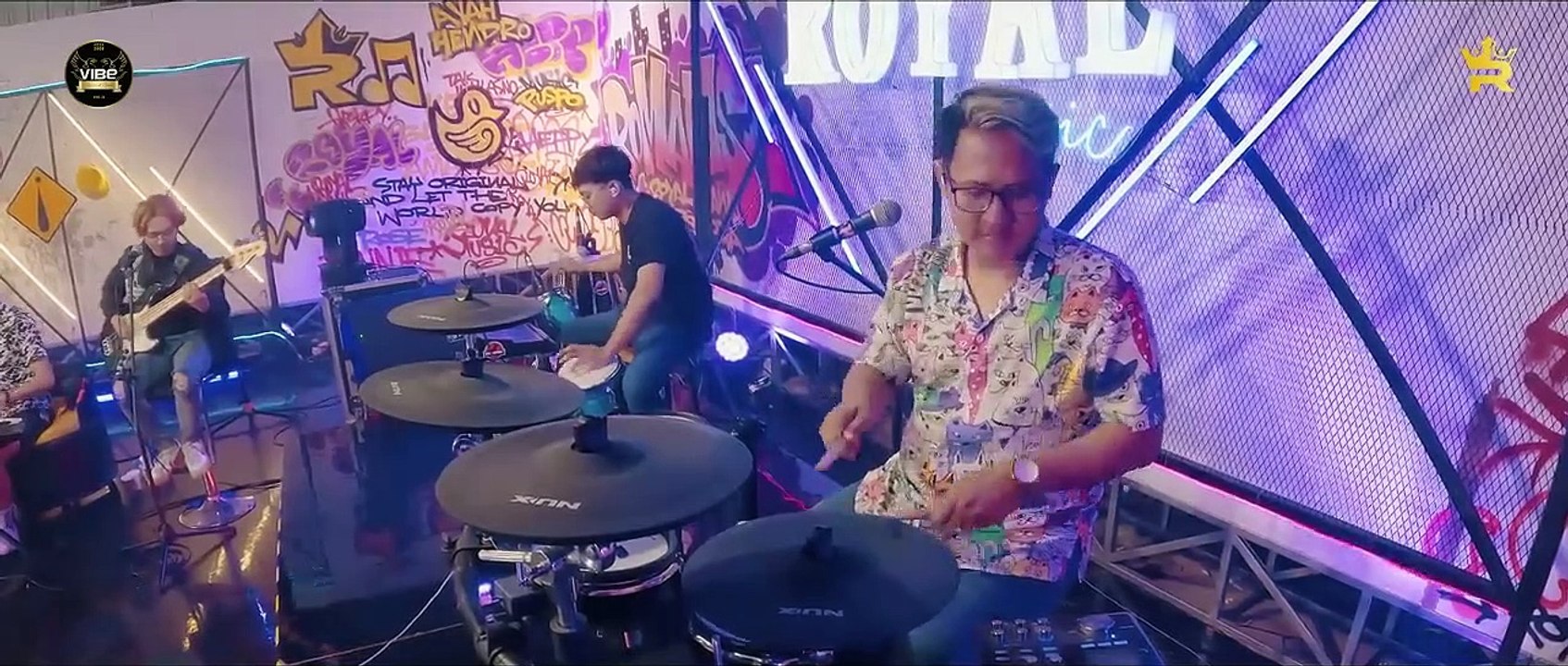 HAPPY_ASMARA_-_BUBRAH_(_Official_Live_Video_Royal_Music_)[1] - video ...