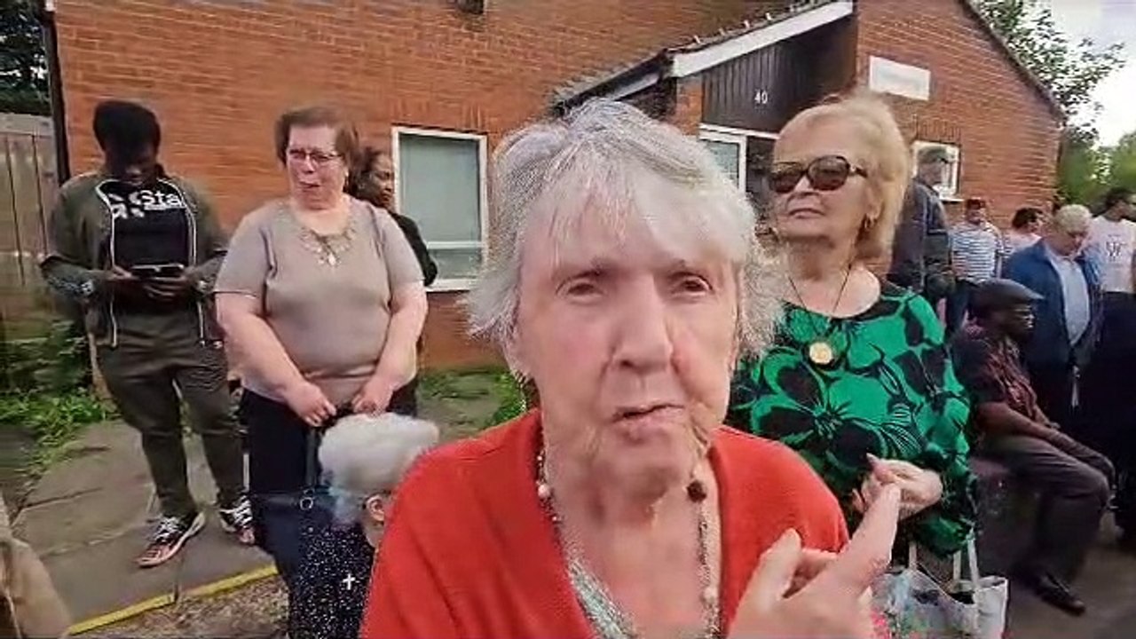 Patients protest outside of Luton GP surgery after its closure was ...