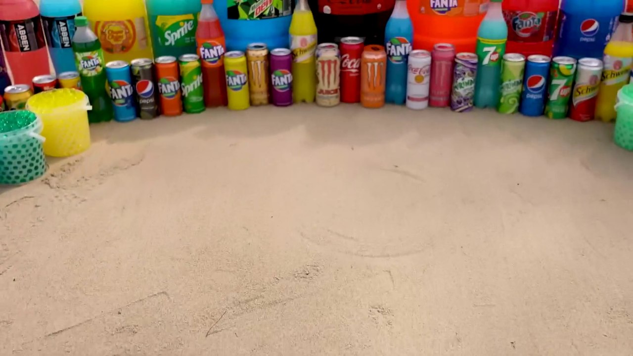 EXPERIMENT- Big Toothpaste Eruption from Giant Coca-Cola Rocket, Mtn ...