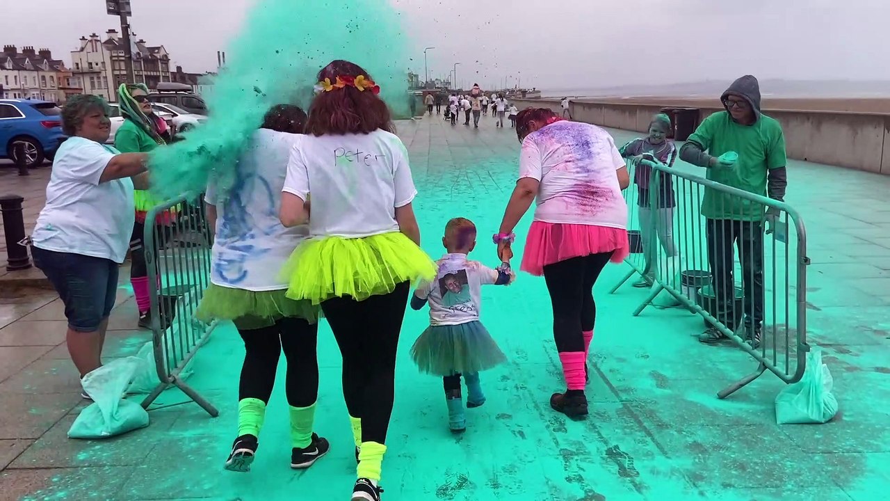 Hartlepool’s colour run for Alice House Hospice returns - video Dailymotion