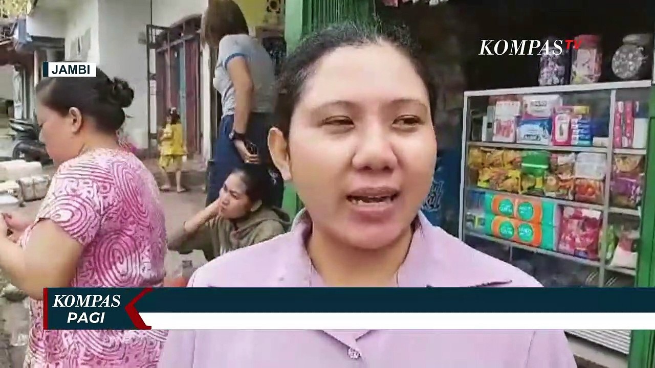 Geram Perabot Hingga Motor Dicuri, Emak-Emak di Jambi Gerebek Rumah Sarang Narkoba - Video ...