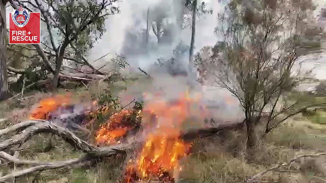 Fire and Rescue NSW conducts hazard reduction burn in Uralla - Northern Daily Leader - 27/07 ...