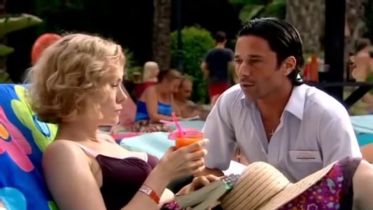 Benidorm S1/E3 Steve Pemberton • Jake Canuso • Janine Duvitski • Johnny ...