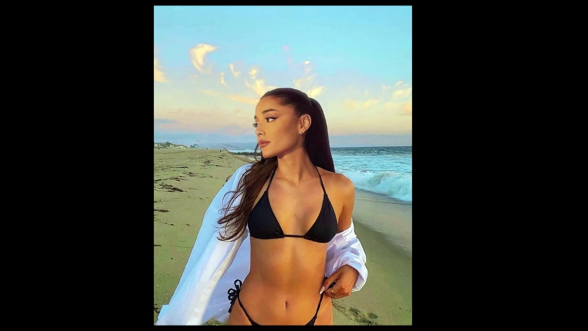 Ariana Grande Bikini Of Minder Ariana Grande Slams Body Shamers With