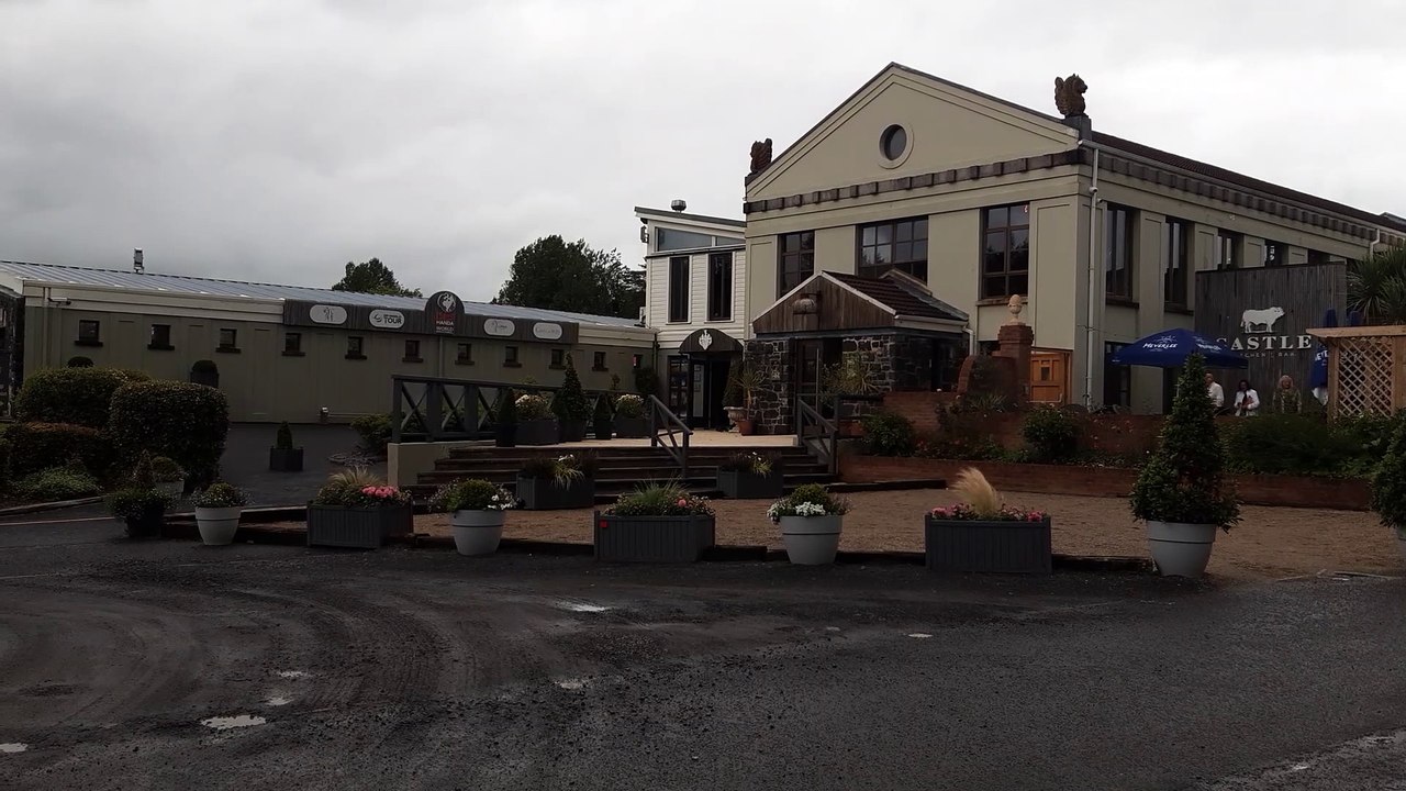 Castle Kitchen + Bar at Galgorm, Ballymena - video Dailymotion