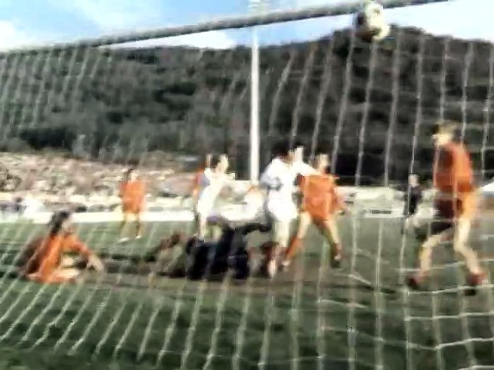 Η ΦΑΝΕΛΑ ΜΕ ΤΟ 9 - 1988 - DVDRip - 720x544 - video Dailymotion