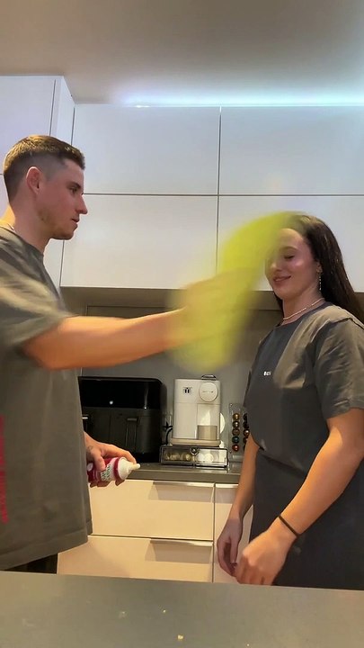 This game lasted about as long as Connor does - video Dailymotion