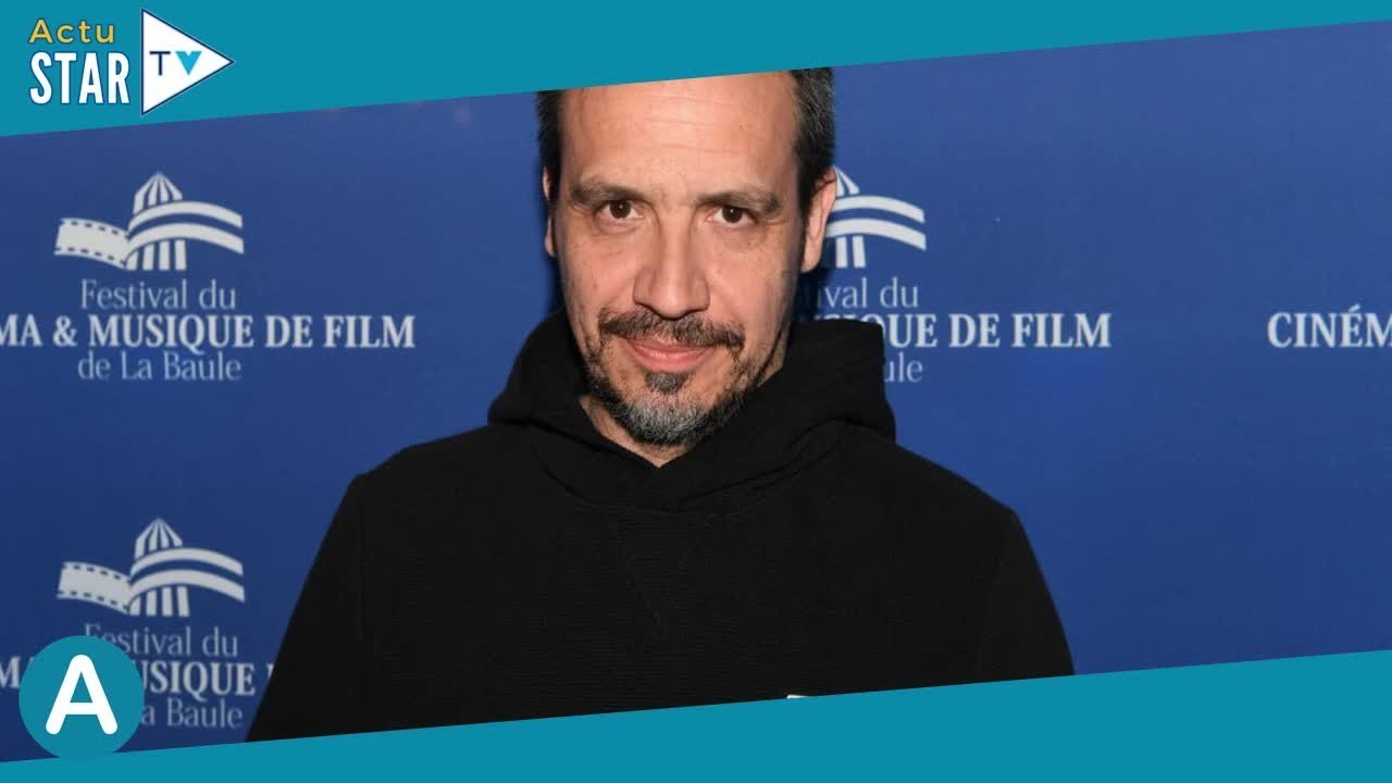 Alexandre Astier papa de 7 enfants rare photo avec son fils Neil ...