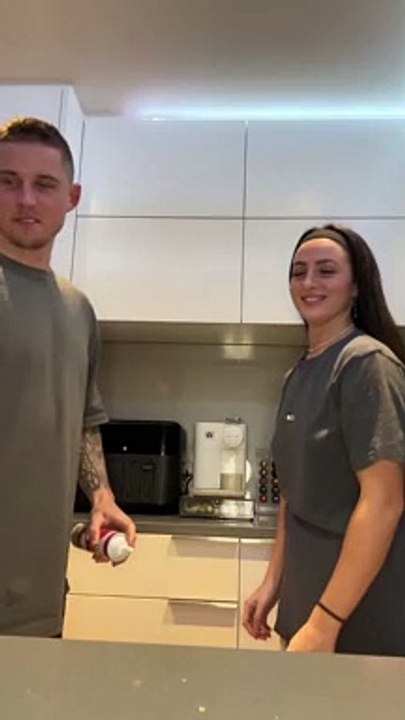 This game lasted about as long as Connor does - video Dailymotion