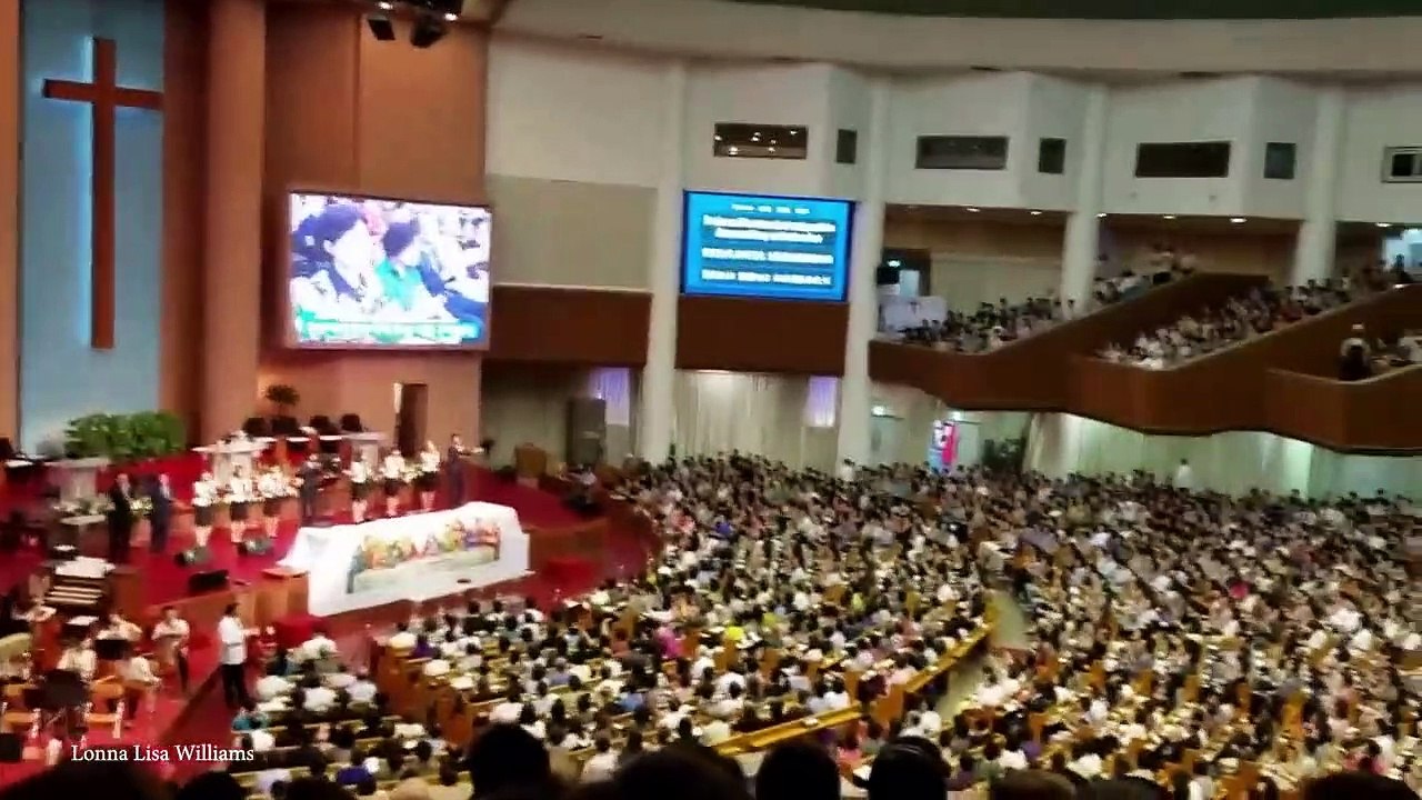 15 BIGGEST Mega Churches on Earth - video Dailymotion