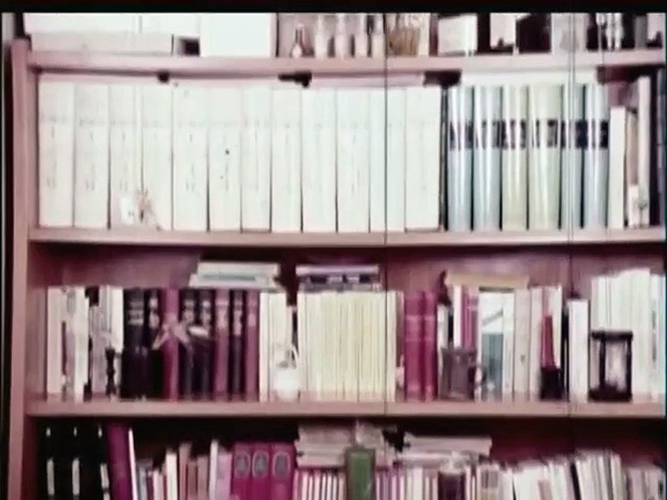 ΠΕΦΤΟΥΝ ΟΙ ΣΦΑΙΡΕΣ ΣΑΝ ΤΟ ΧΑΛΑΖΙ ΚΑΙ Ο ΤΡΑΥΜΑΤΙΣΜΕΝΟΣ ΚΑΛΛΙΤΕΧΝΗΣ ...