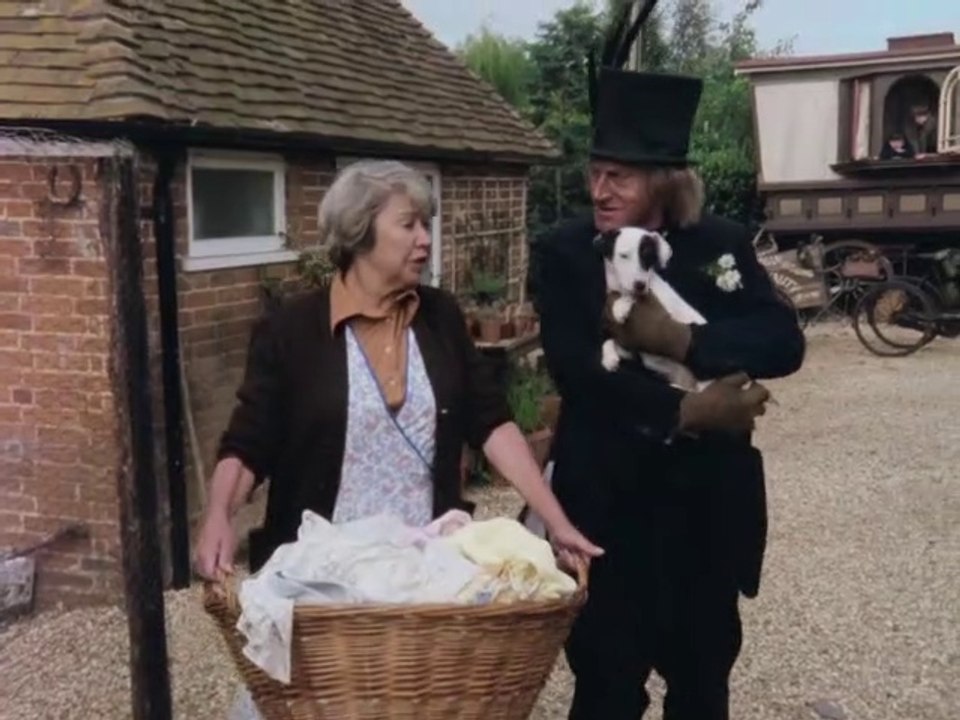Worzel Gummidge (1979) S01E04 RESTORED HIGH QUALITY - The Crowman ...