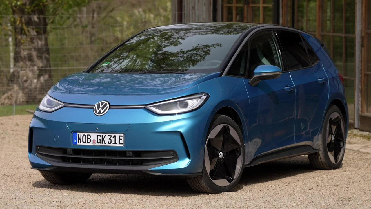 The new Volkswagen ID.3 Design in Costa Azul Metallic - video Dailymotion