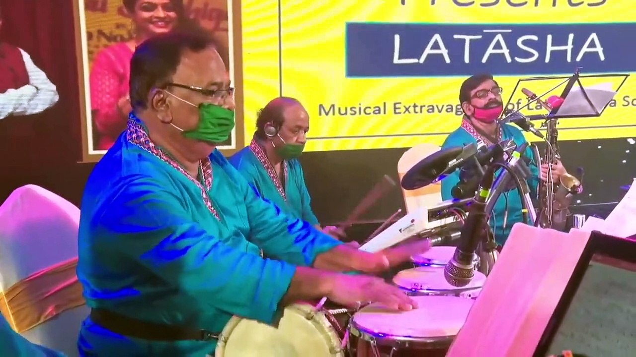 Jab Chali Thandi Hawa Sangeeta Melekar Live Cover Evergreen Song ...