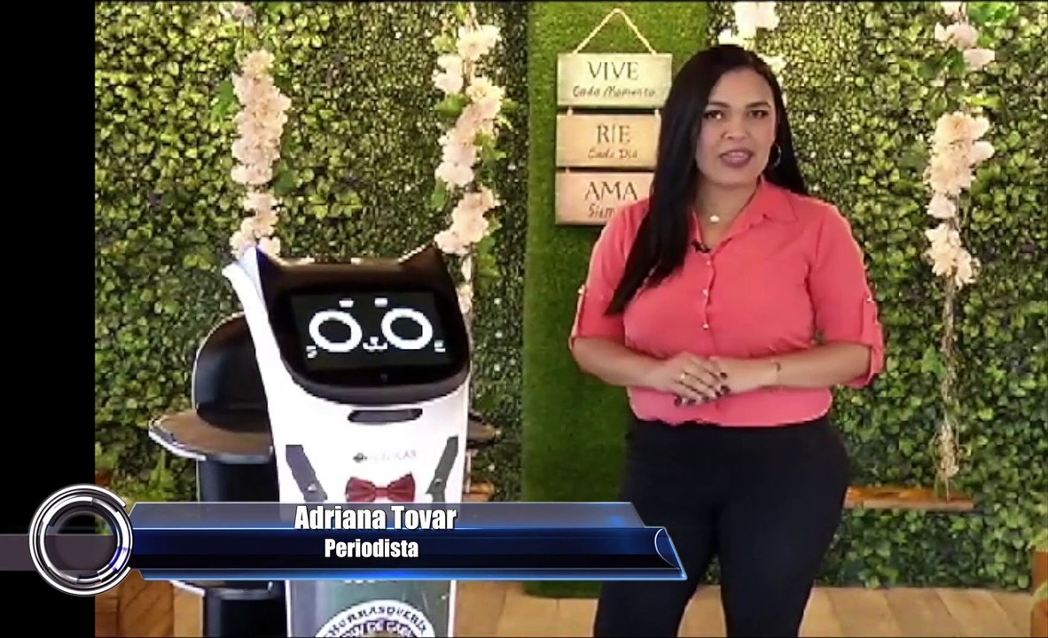 TecNoticias | Conoce las funciones de Bella Fátima el primer robot ...