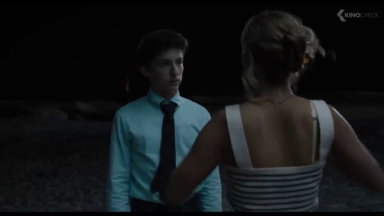 Let's Go Skinny Dipping! Scene - No Hard Feelings (2023) - video Dailymotion