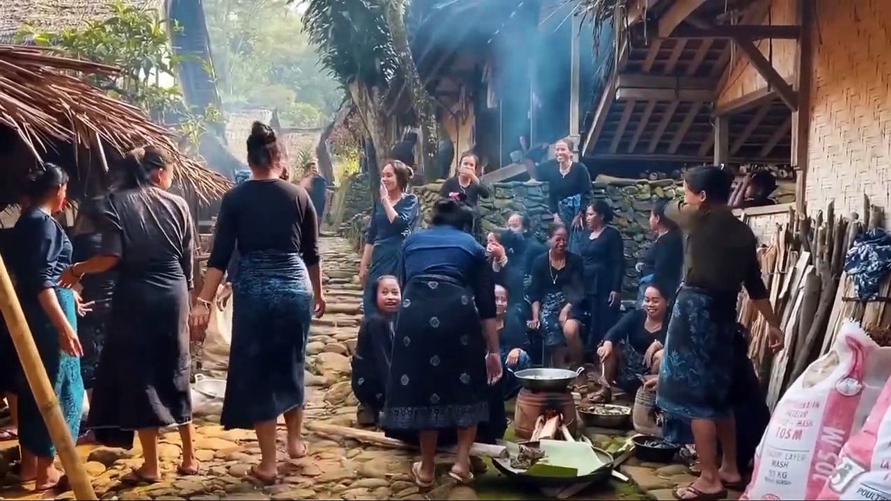 Seperti Ini Kehidupan Suku Baduy Indonesia, Yang Terkenal Wanita nya Yang Cantik dan Polos ...