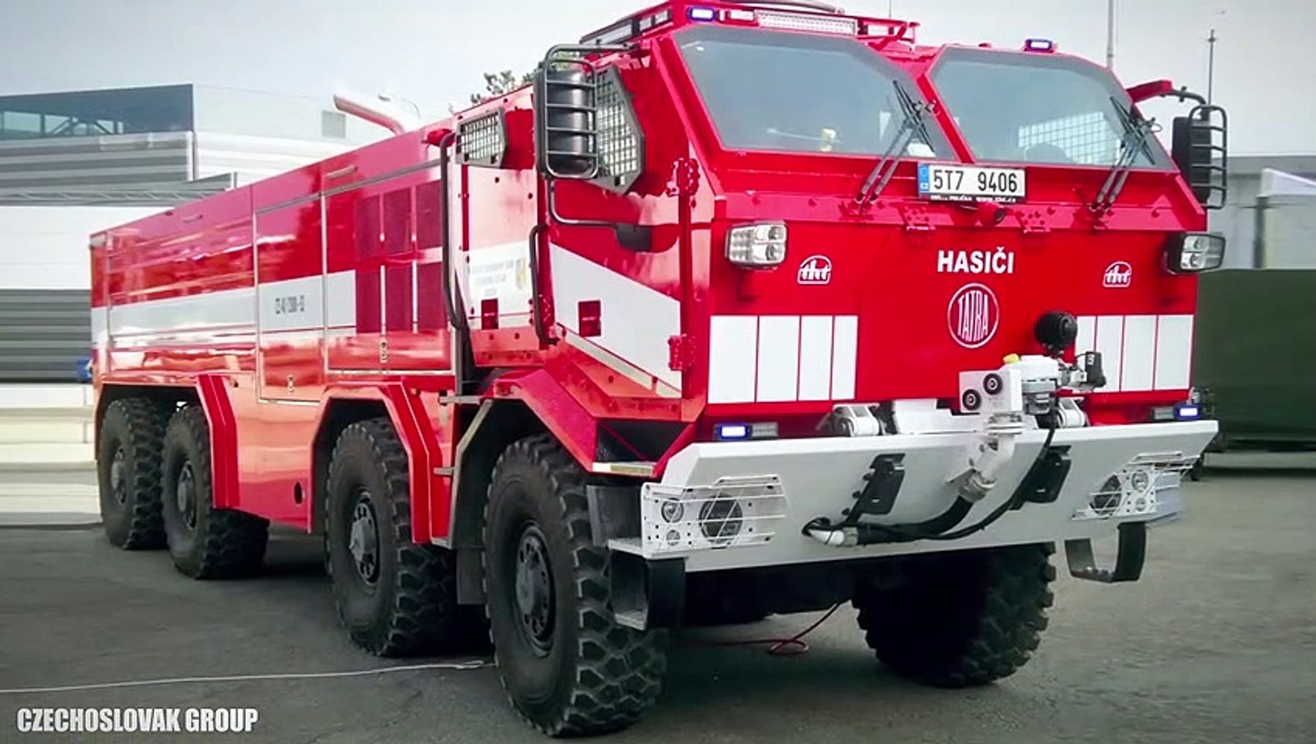 Worlds Tallest Fire Truck Presenting The Tallest Fire Truck Of All