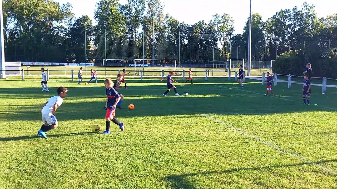 Entraînement U10 U11 - Vidéo Dailymotion