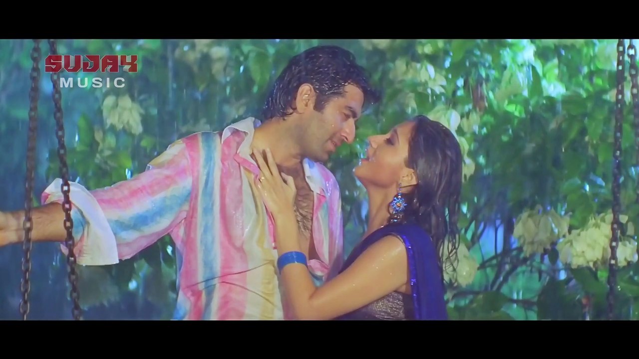 Kache Eso Aro Kache Eso | কাছে এসো আরো কাছে এসো | Sathi Hara | সাথী হারা | Bengali Movie Video ...