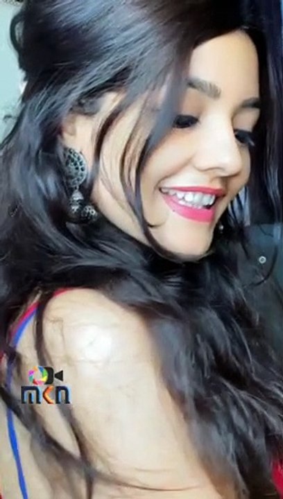 MKN Reels (Pari Momo) - Baby Meri Baat - video Dailymotion