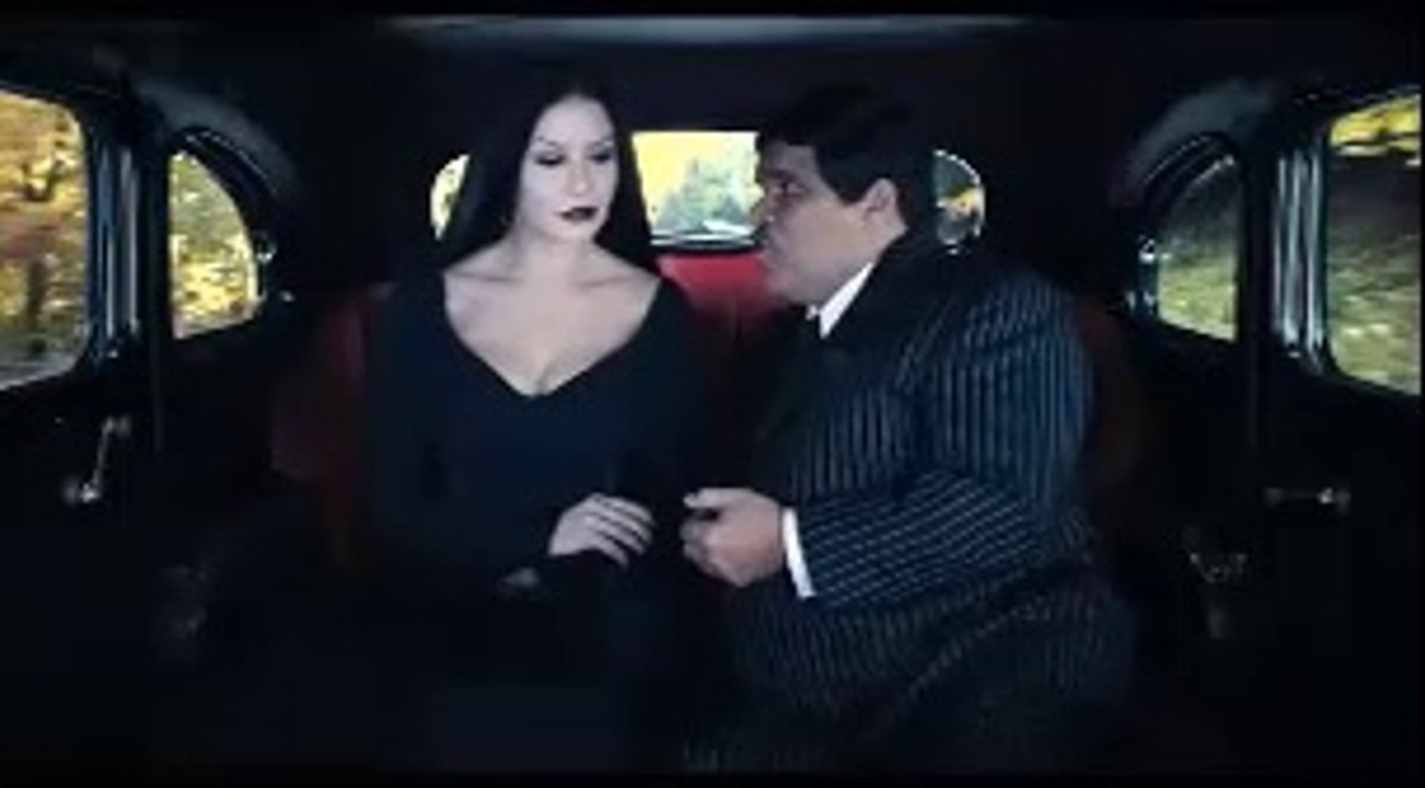 Merlina Temporada 1 Capitulo 1 Y un sombrio dia nacio Español Latino ...