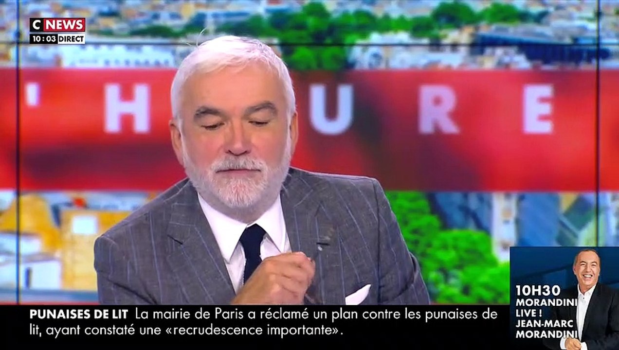 Pascal Praud et son équipe de "L'Heure des Pros" en fou rire après un ...