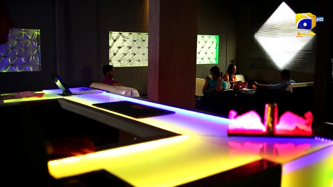 Aasmano Pe Likha Episode 10 - HD [Eng Sub] - Sajjal Ali - Sheheryar ...