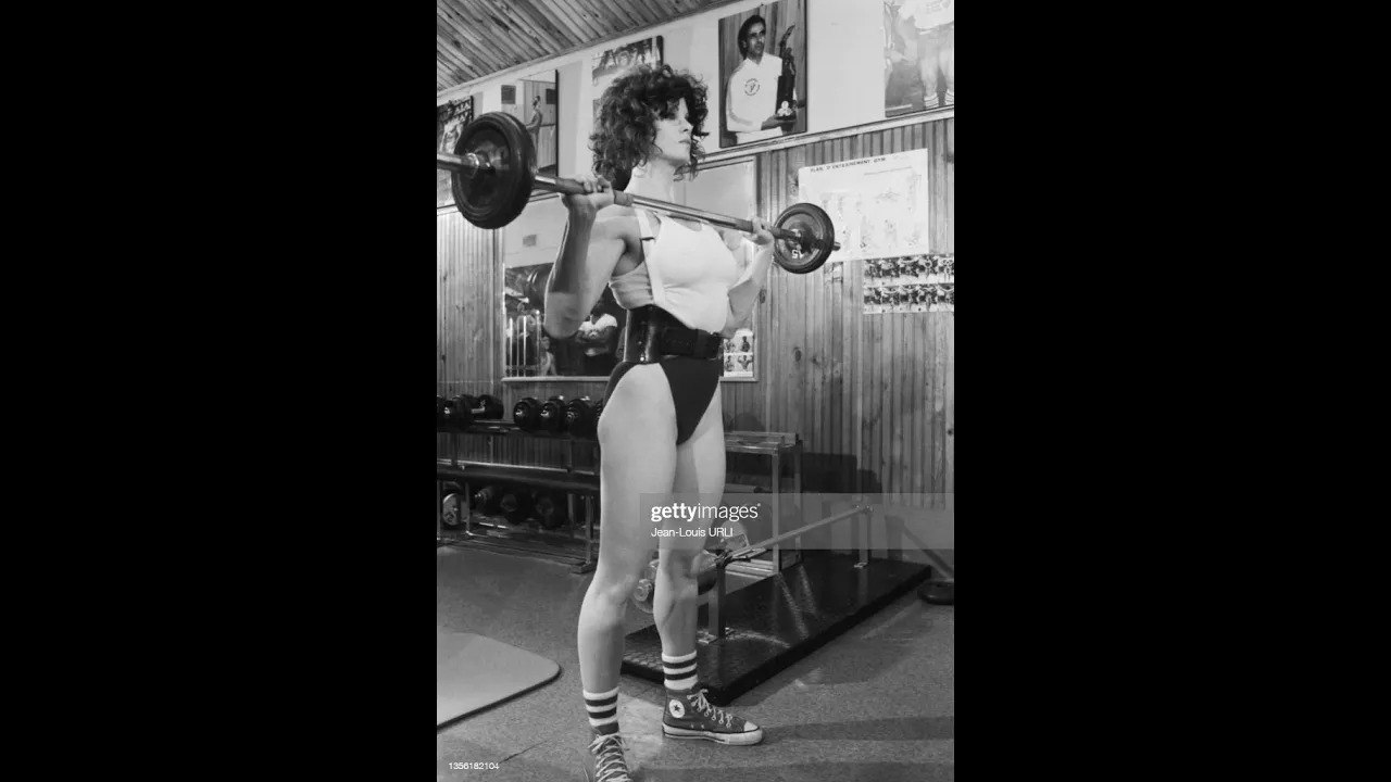 Bodybuilding Star Lisa Lyon Suffering From Pancreatic Cancer ...