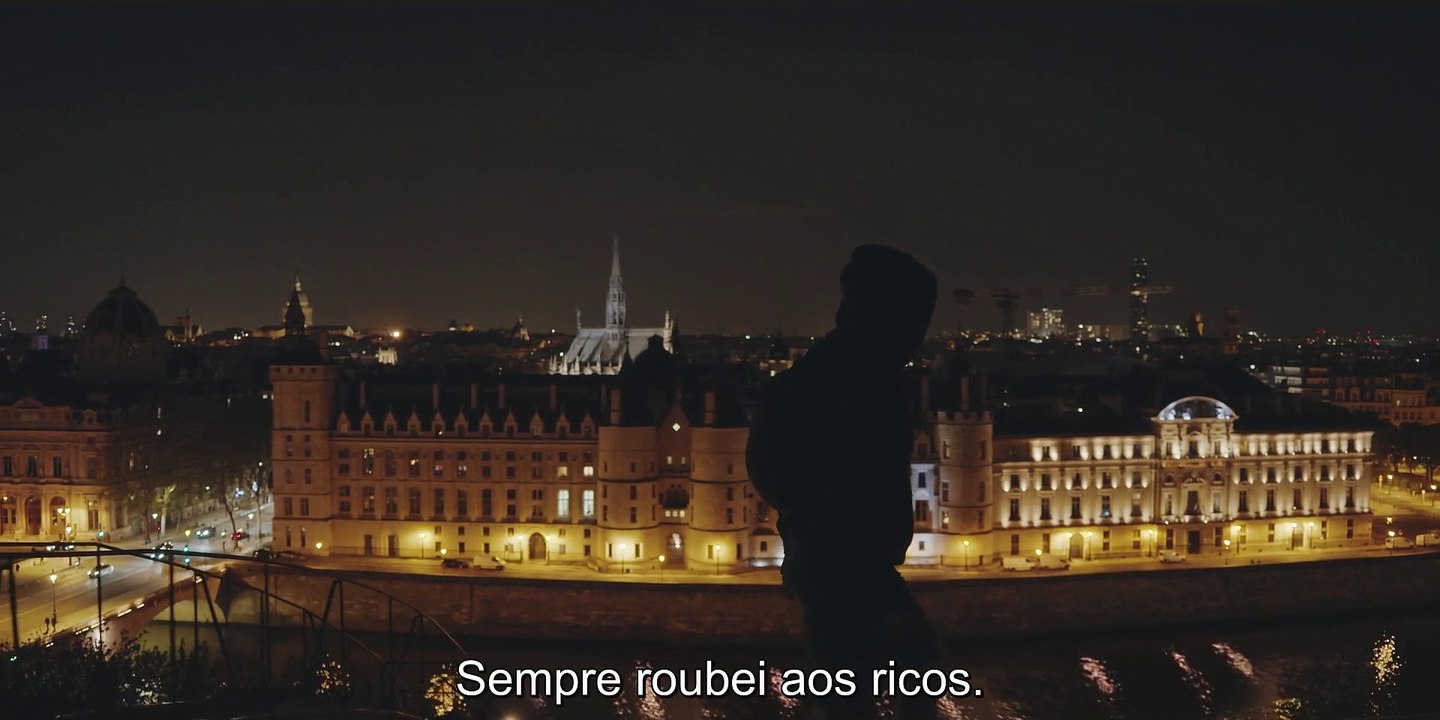 Vjeran Tomic O Homem-Aranha De Paris - Clipe Legendado Netflix - Vídeo ...