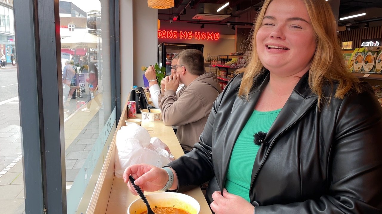 We visit the new JK Supermarket in Newcastle to try their instant ramen station - video Dailymotion