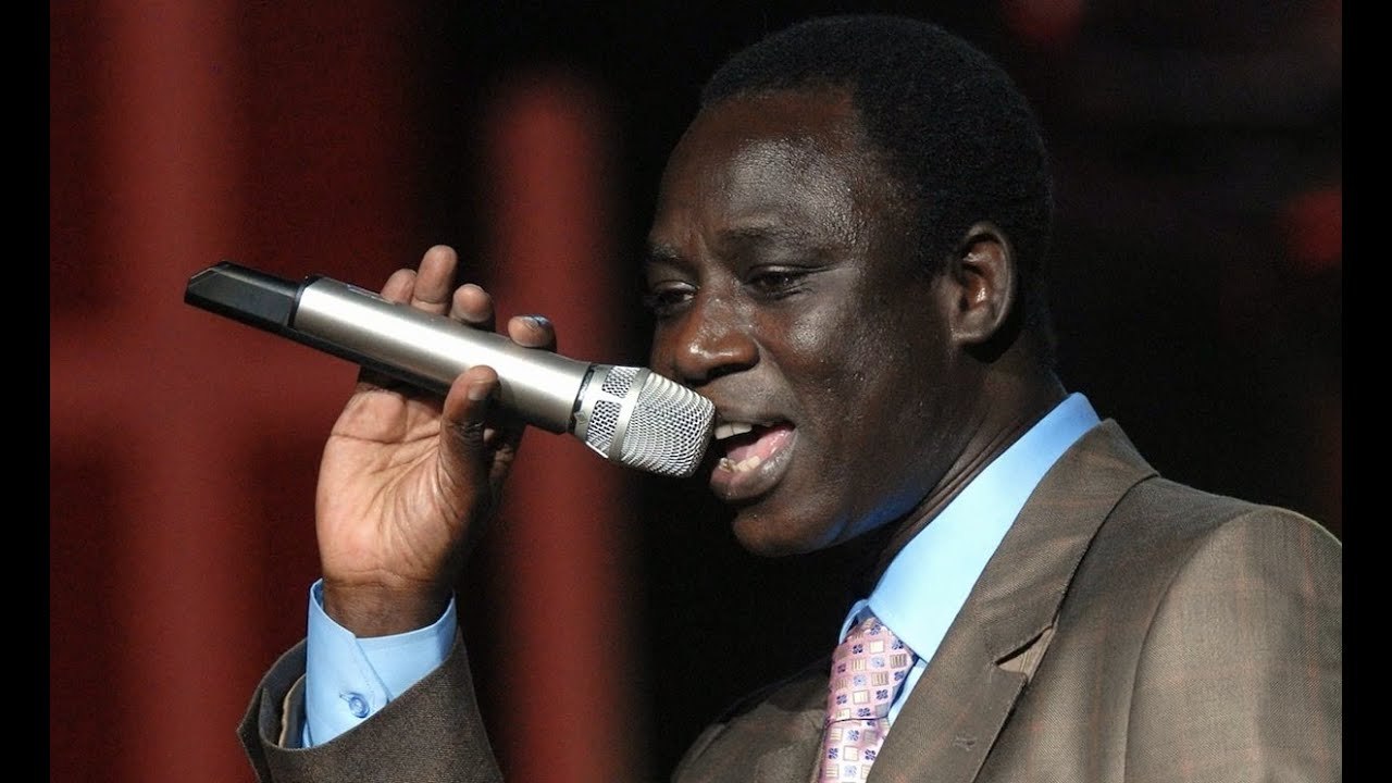 Thione Seck, le chanteur star de la musique sénégalaise, est mort ...