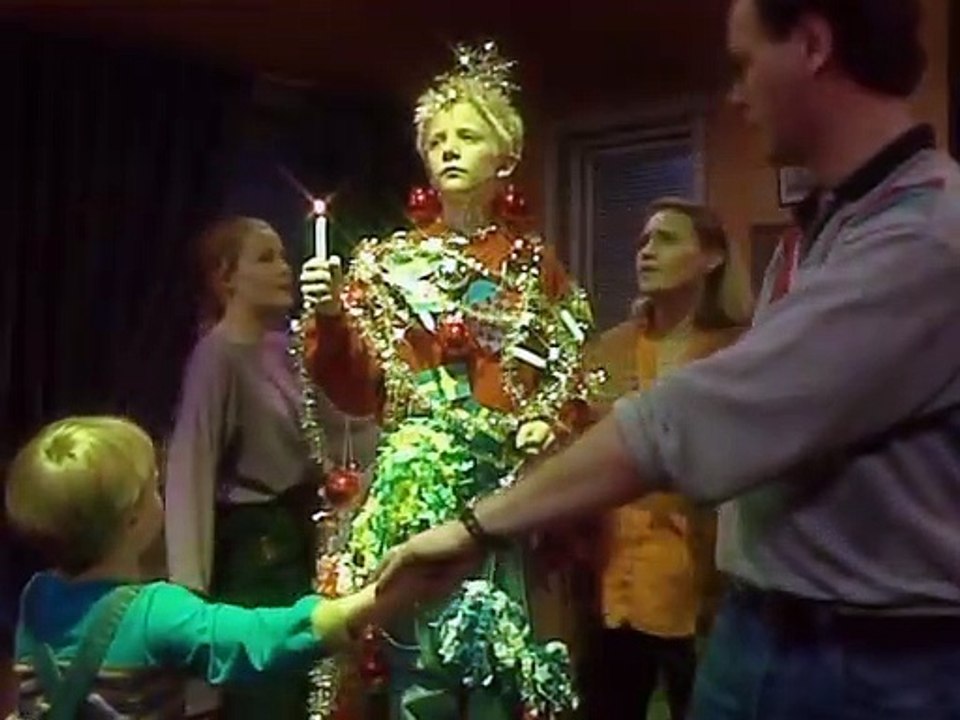 Sunes.Jul.avsnitt 19.Julpynt. - video Dailymotion