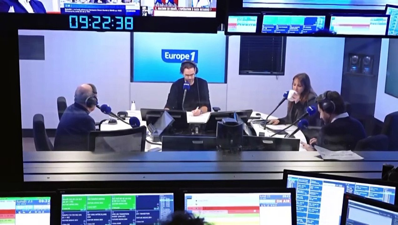 Pierre Lescure, présentateur télé - Vidéo Dailymotion