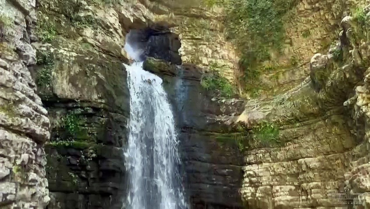 TINGUJ NE PESHTURE - video Dailymotion