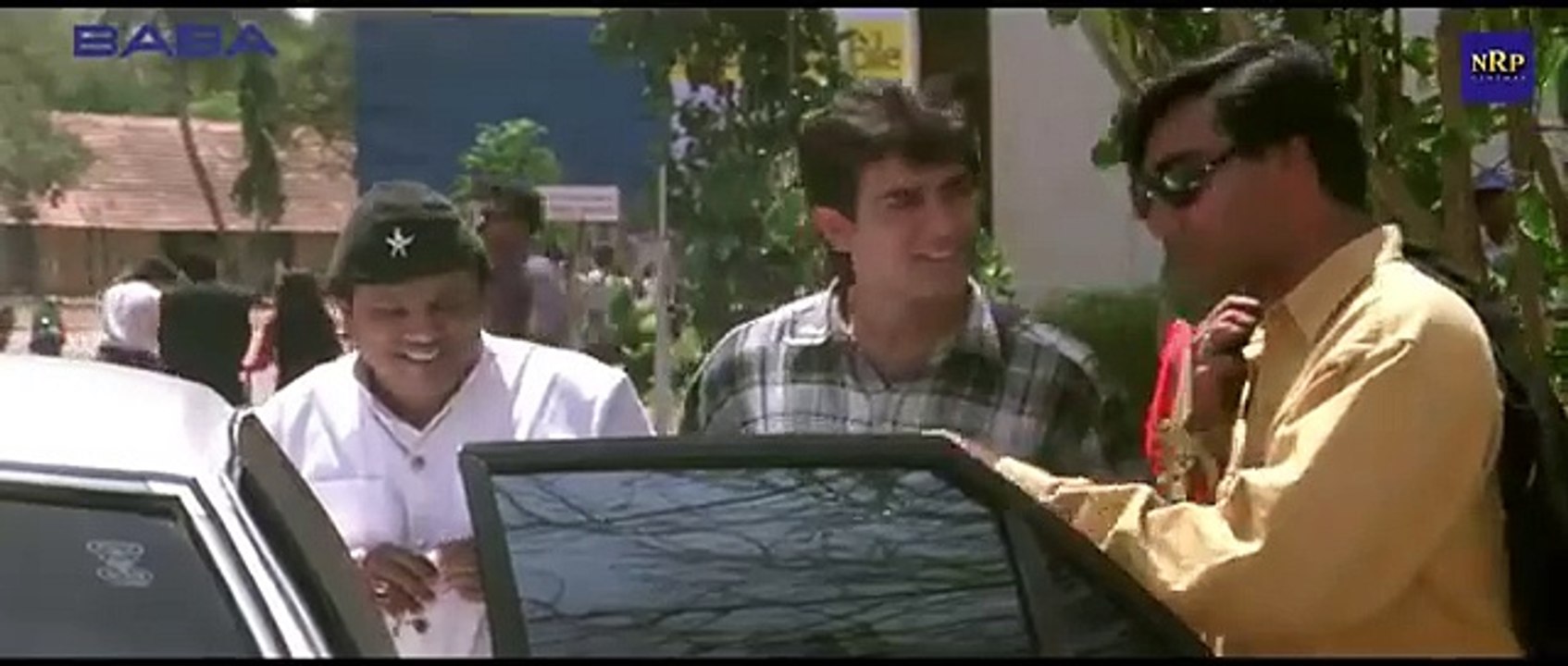 Iconic Scenes in Movies Bollywood - Break Fail Comedy From Ishq Movie ...
