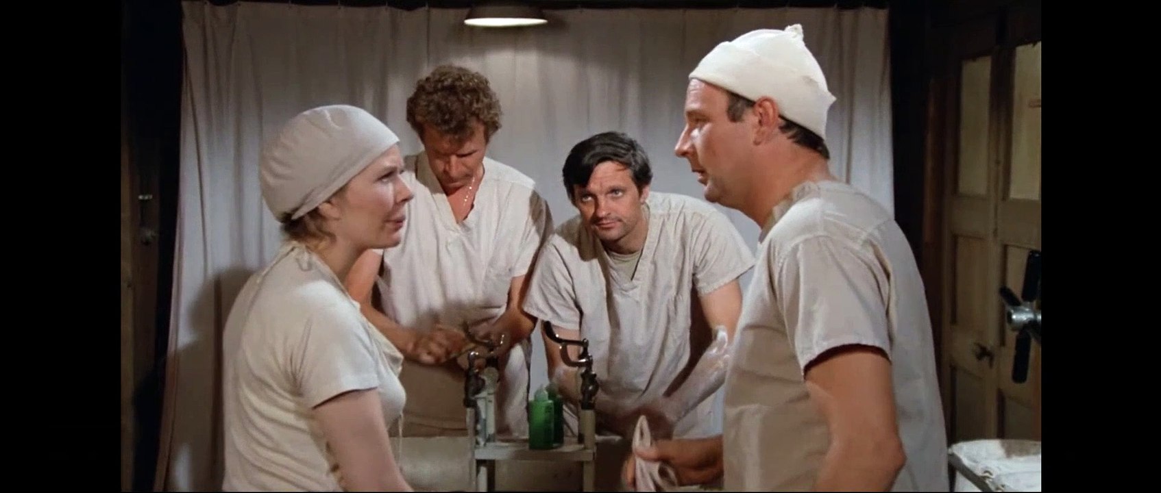 M*A*S*H - Season 3 Episode 18: Harassing Scene - video Dailymotion
