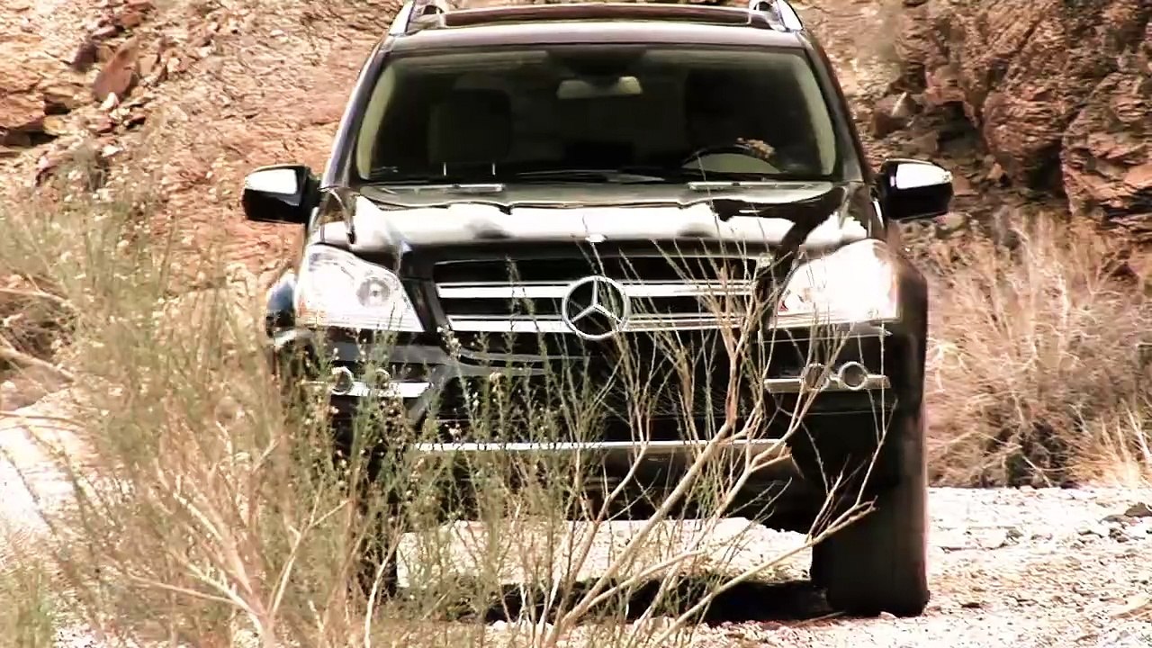 Comparison: 2010 Land Rover LR4 vs 2010 Lexus GX 460 vs 2010 Mercedes ...