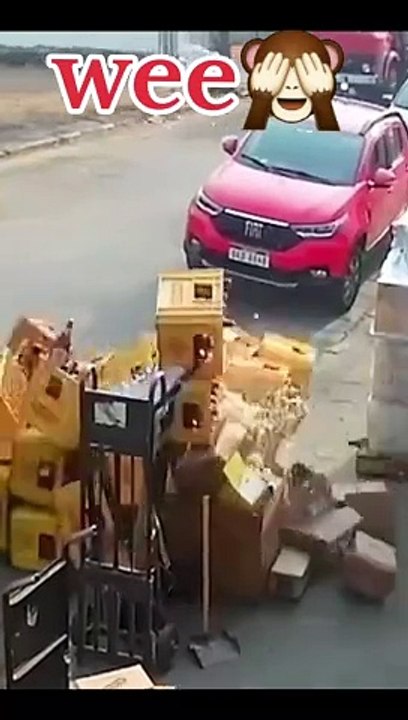 Wee Funny videos - فيديو Dailymotion