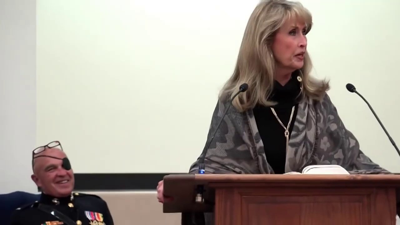 The Life Story Of First Lieutenant Clebe McClary & His Wife Deanna ...