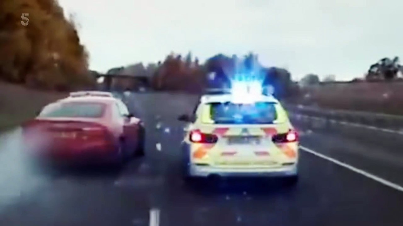 Police 999 Clear.and Present Danger S01E05 - video Dailymotion