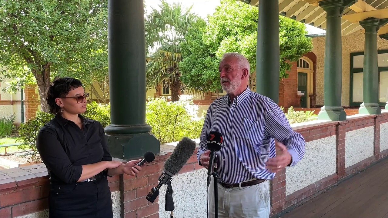 Tamworth mayor Russell Webb explains council's controvercial decision ...