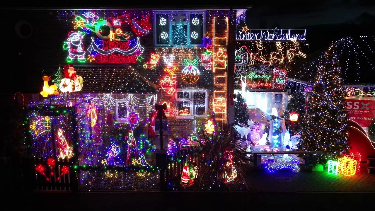 Saxifrage Way Christmas Lights in Worthing 2023 - video Dailymotion