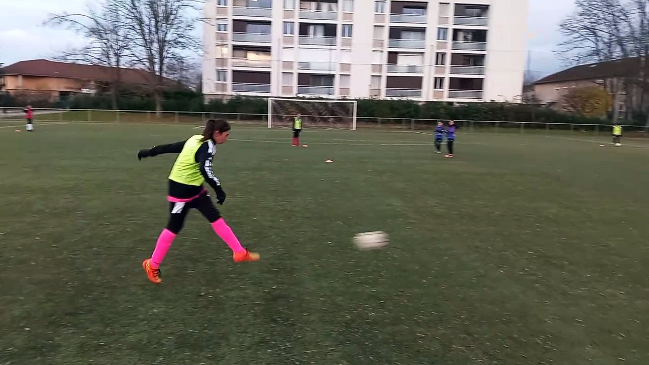 Entraînement U13 - Vidéo Dailymotion
