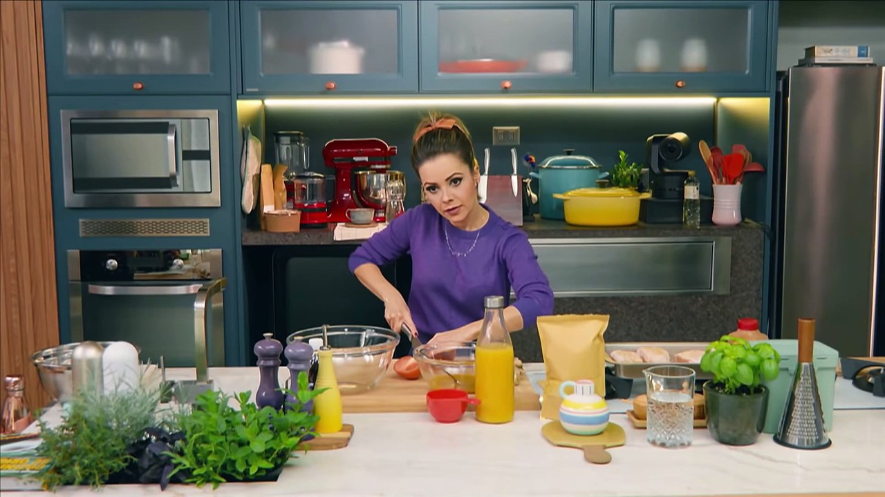 Sandy + Chef | show | 2021 | Official Trailer - video Dailymotion