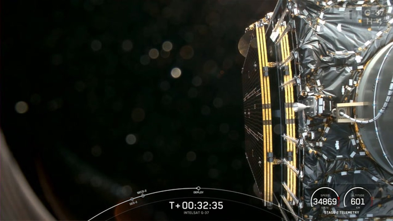 Amazing View From Space Of SpaceX Deploying The Intelsat G-37 Satellite ...