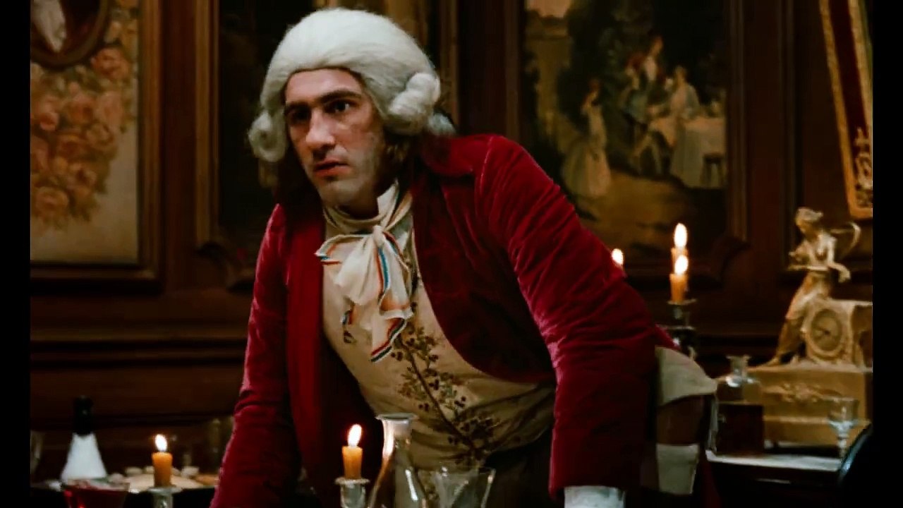 Bande annonce du film "Danton" avec Gérard Depardieu et l'actrice Emmanuelle Debever qui accuse ...