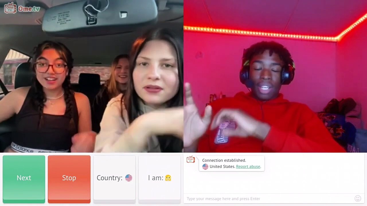 Getting FLASHED on Omegle for the First Time! - video Dailymotion